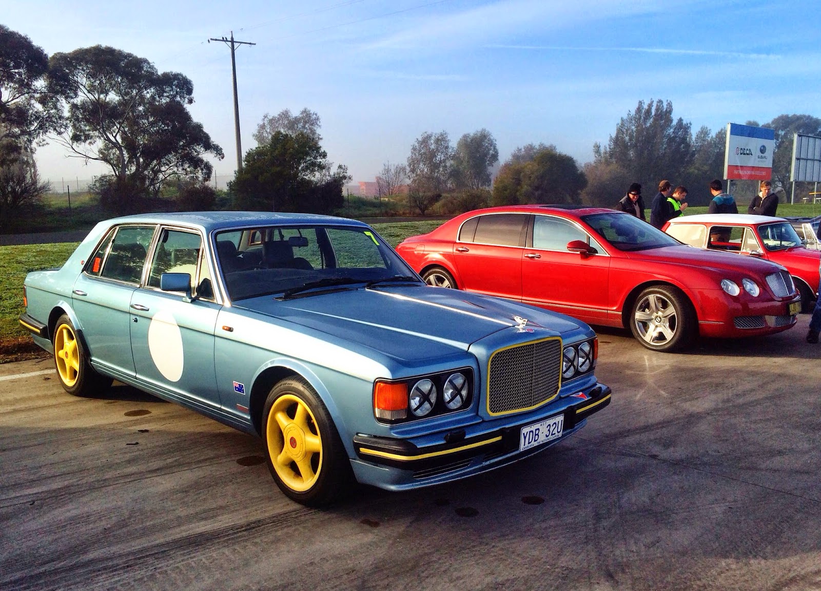 BENTLEY SPOTTING: Bentley Turbo R Racing Video