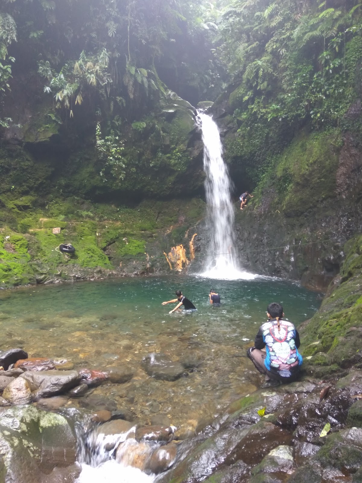 Atuk fauzi: CURUG GOA LUMUT INDAH