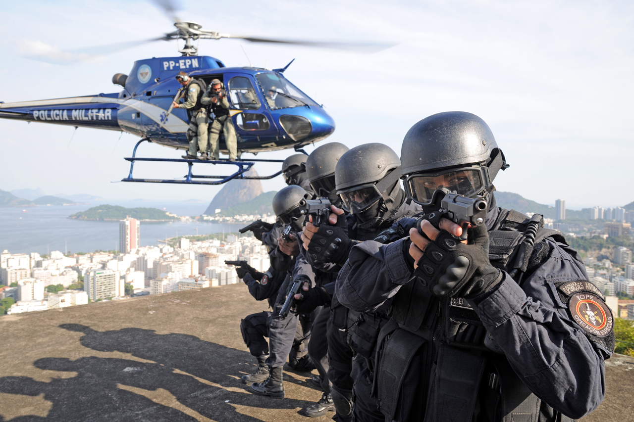 Gsg9 1/87 Unité spéciale: Bope Batalhão de Operações Policiais Especiais