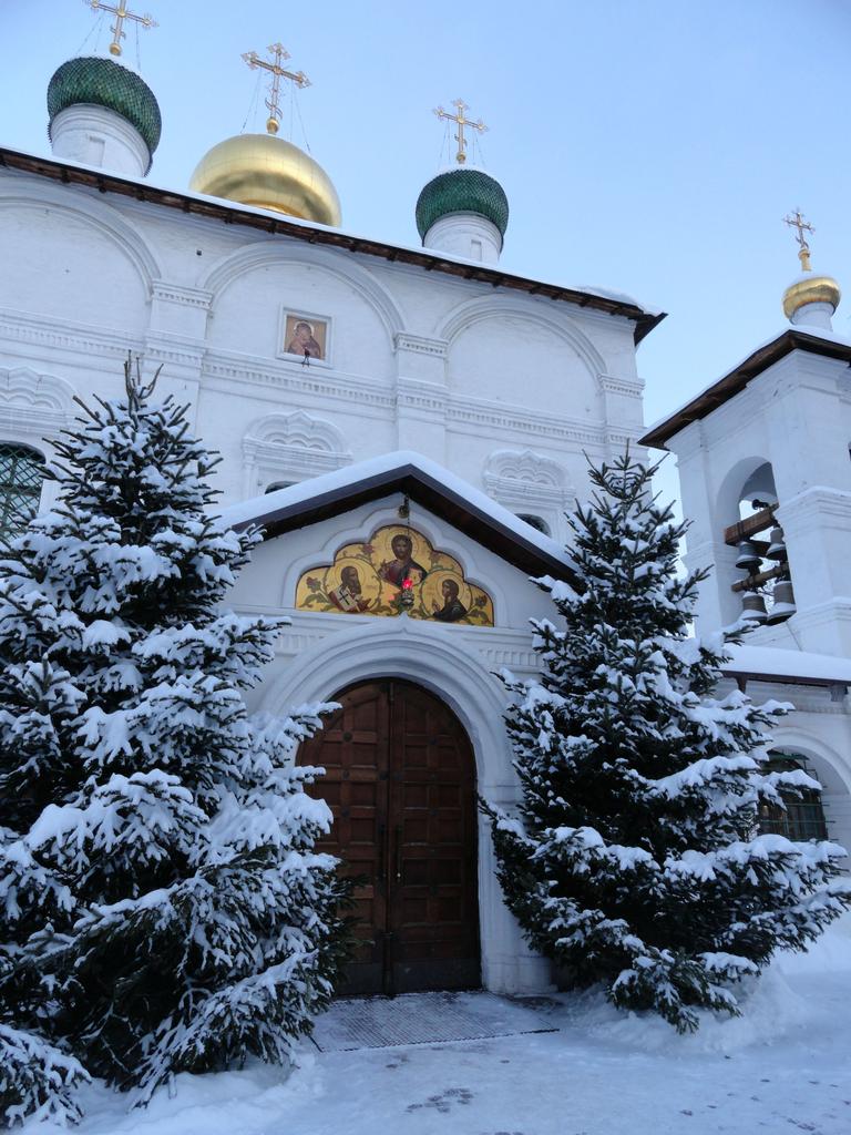 Teisuka's Station: Sretensky Monastery in Moscow - Built in Memory of ...