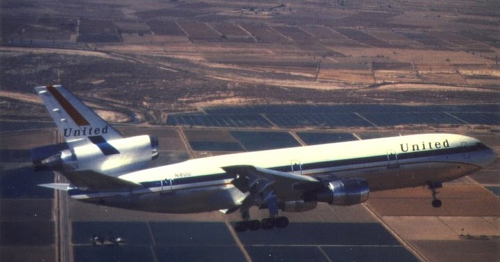 McDonnell Douglas DC-10: 46600-4- DC-10-10