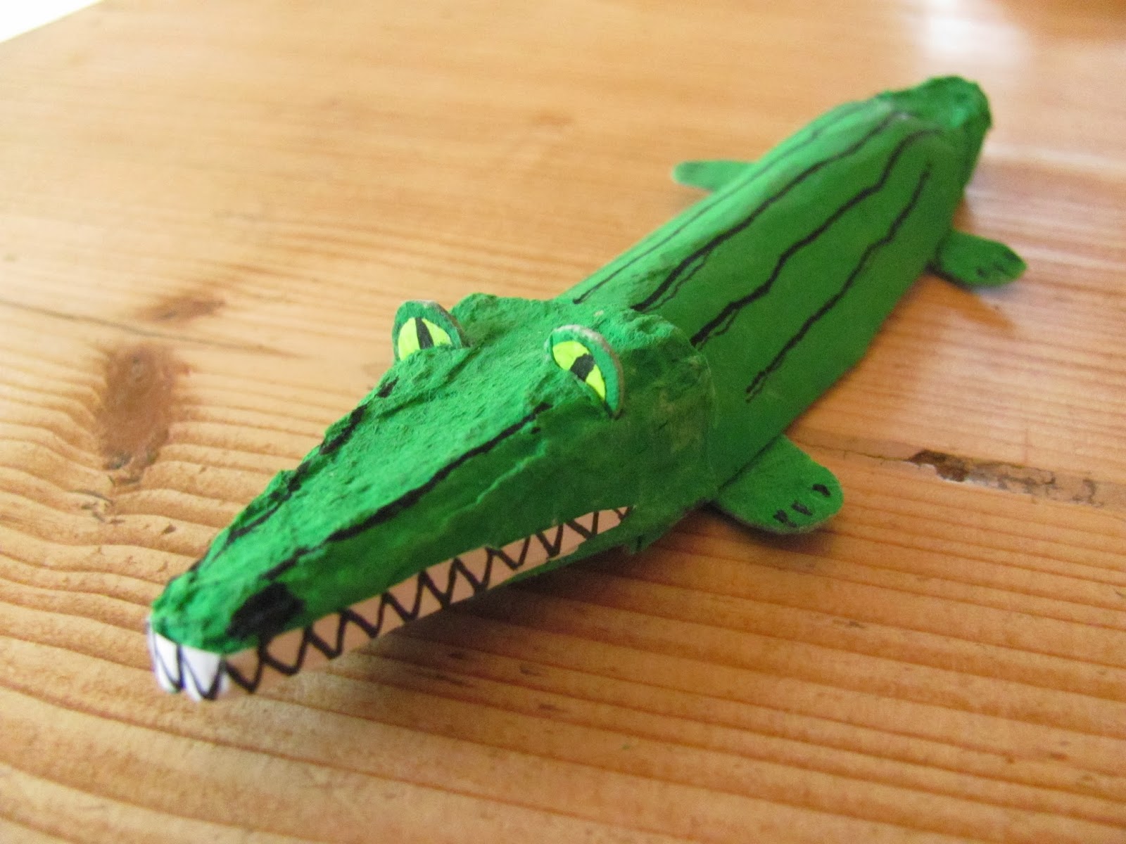 Jumble Tree: Mr Crocodile rolls up to the Zoo