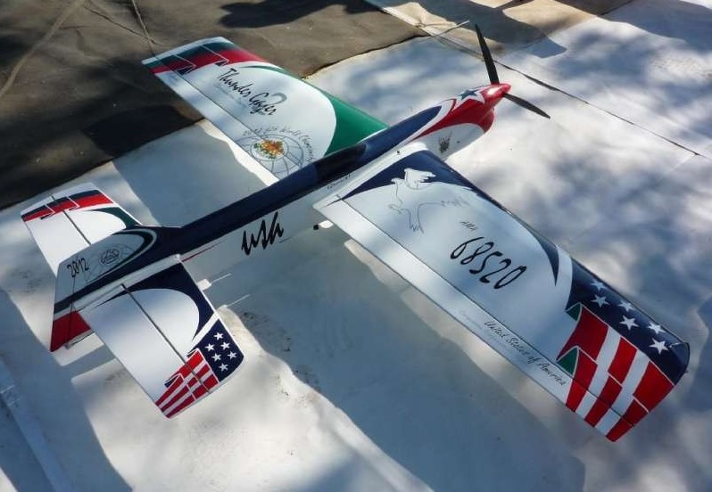 Zbor captiv - zbor circular - Aeromodelism/Control Line Stunt - flying ...