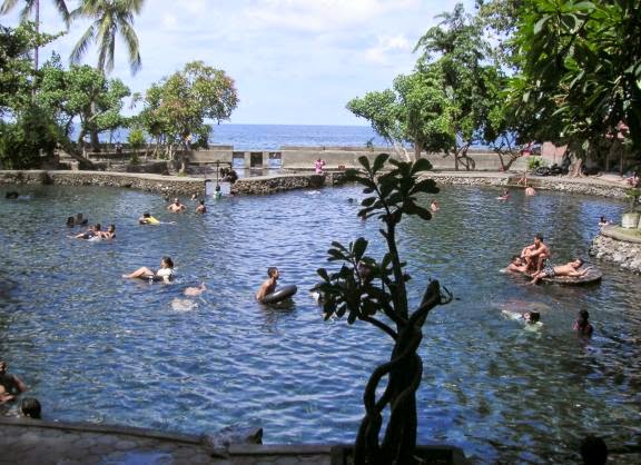 Bali Indonesia Holiday Travels: Yeh Sanih a Natural Cold Spring in ...