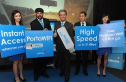 Microeconomics BUS1604 : Expanding The Market of Celcom PortaWifi