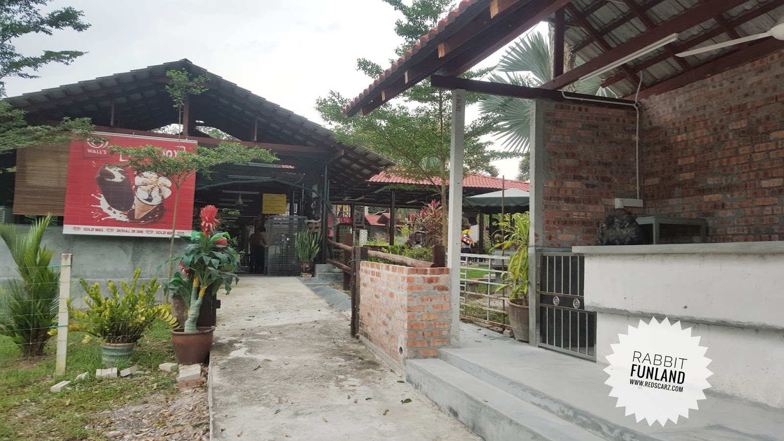 DAUS REDSCARZ: Rabbit Fun Land Broga berpindah ke Lenggeng, Negeri Sembilan