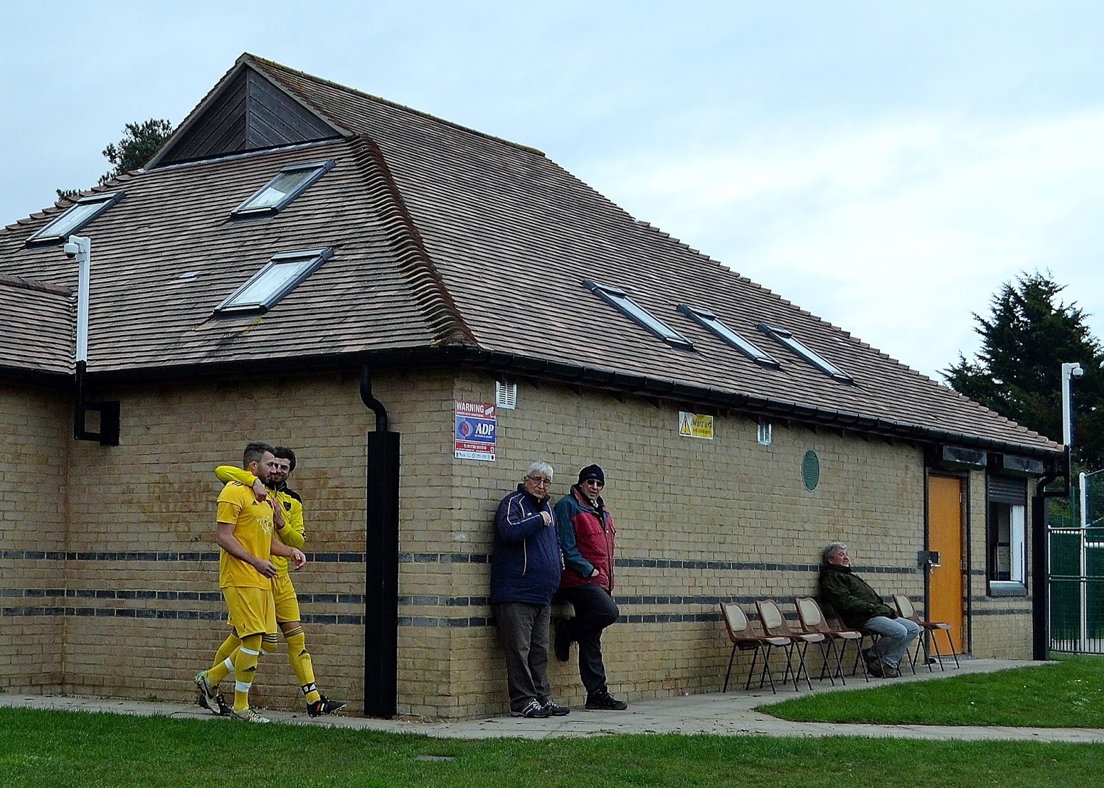 Hopping Around Hampshire: Netley Central Sports v Infinity