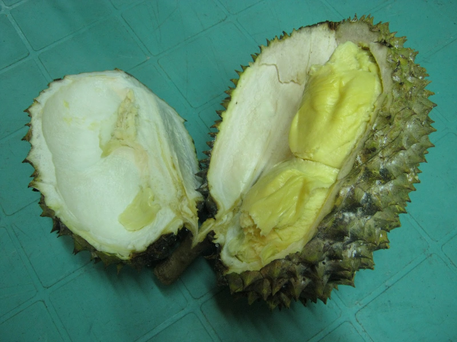 3 Places With Best Durian Deals in Davao City