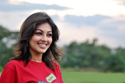 Beautiful model Monalisa picture and biography