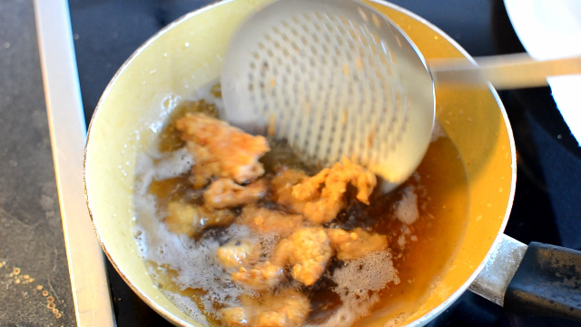 Spicy Chicken Poppers