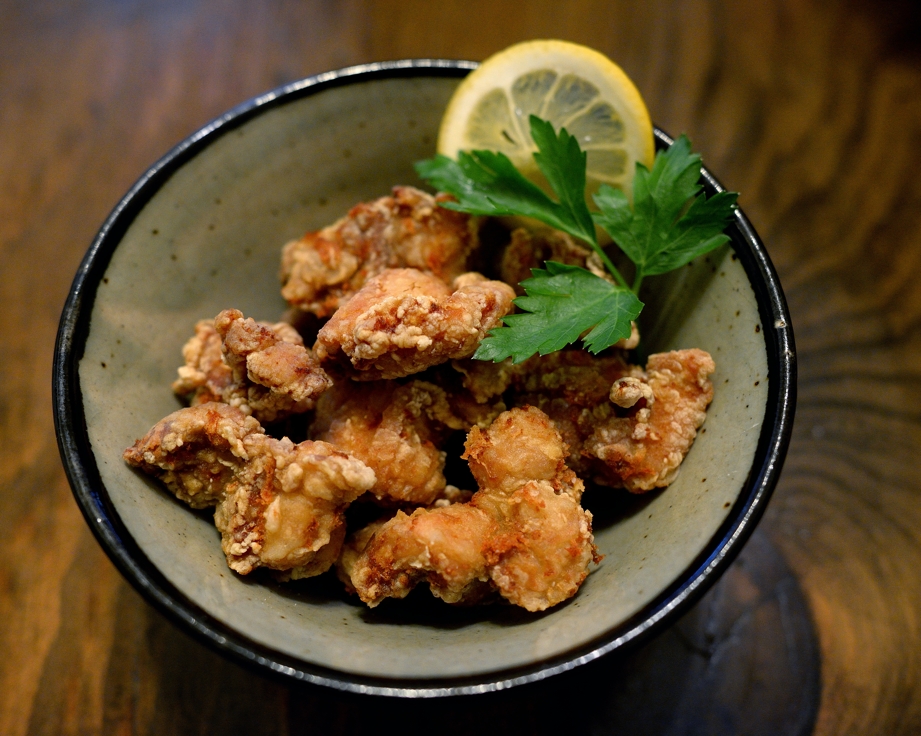 paper and plates: Tatsuta-age (Japanese Fried Chicken Nuggets)