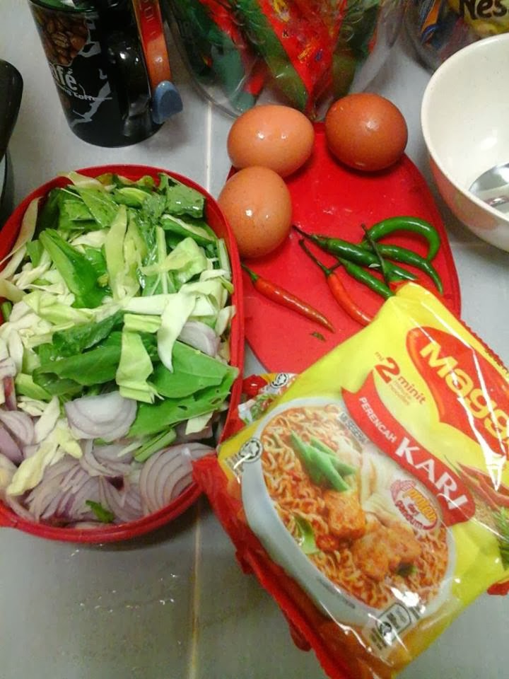 Hanya Kau Yang Satu......: Masak Maggi & Resepi Sup , Sos Steamboat