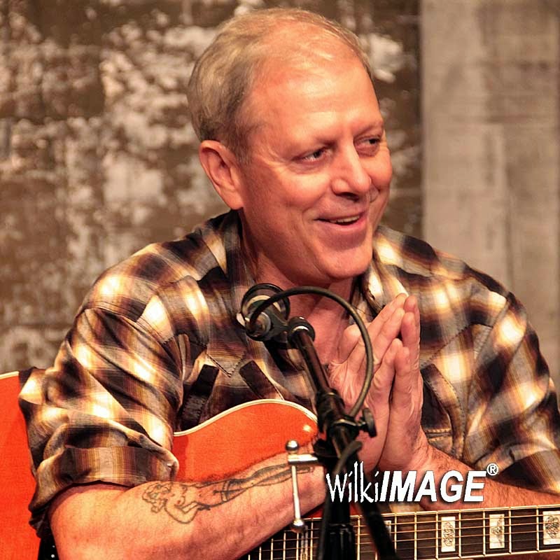 If You See Someone Without A Smile ...: Jan 23, 2015