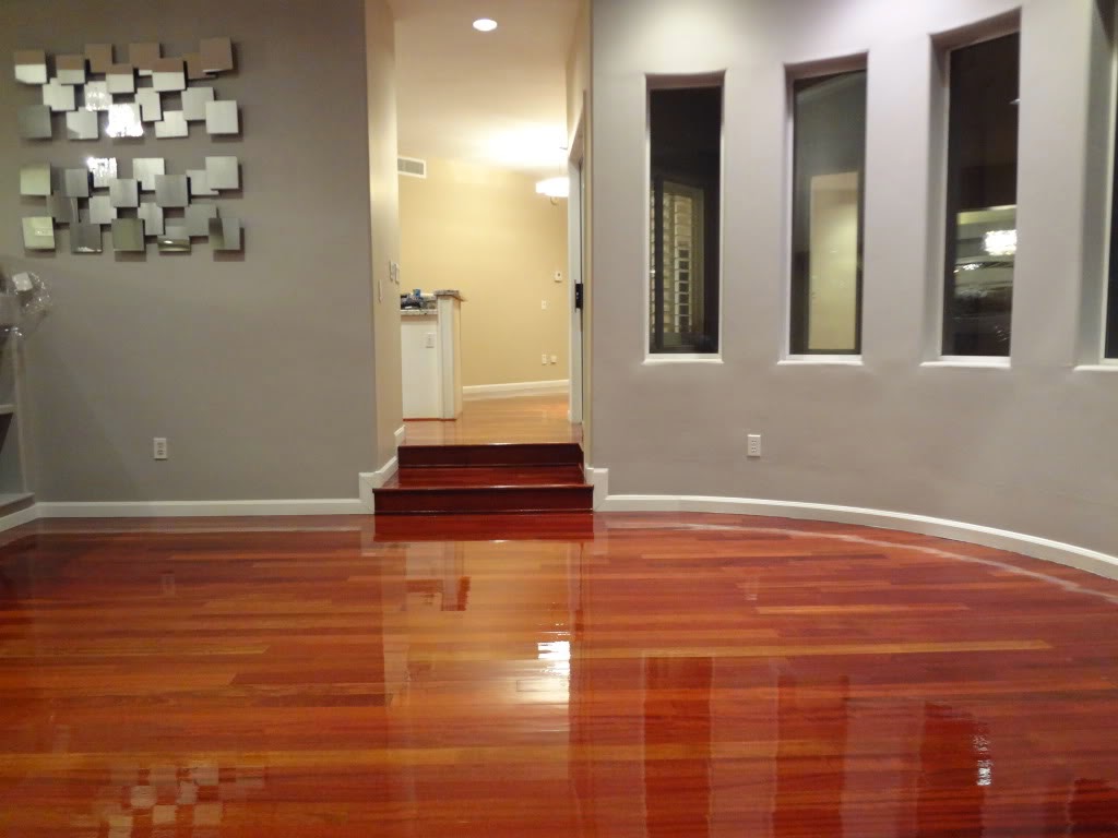 home decorating help: Shiny floor for your home