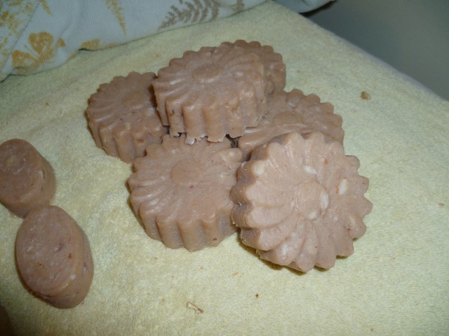 Mission Meadows Soapery: Ghost Swirl Attempt