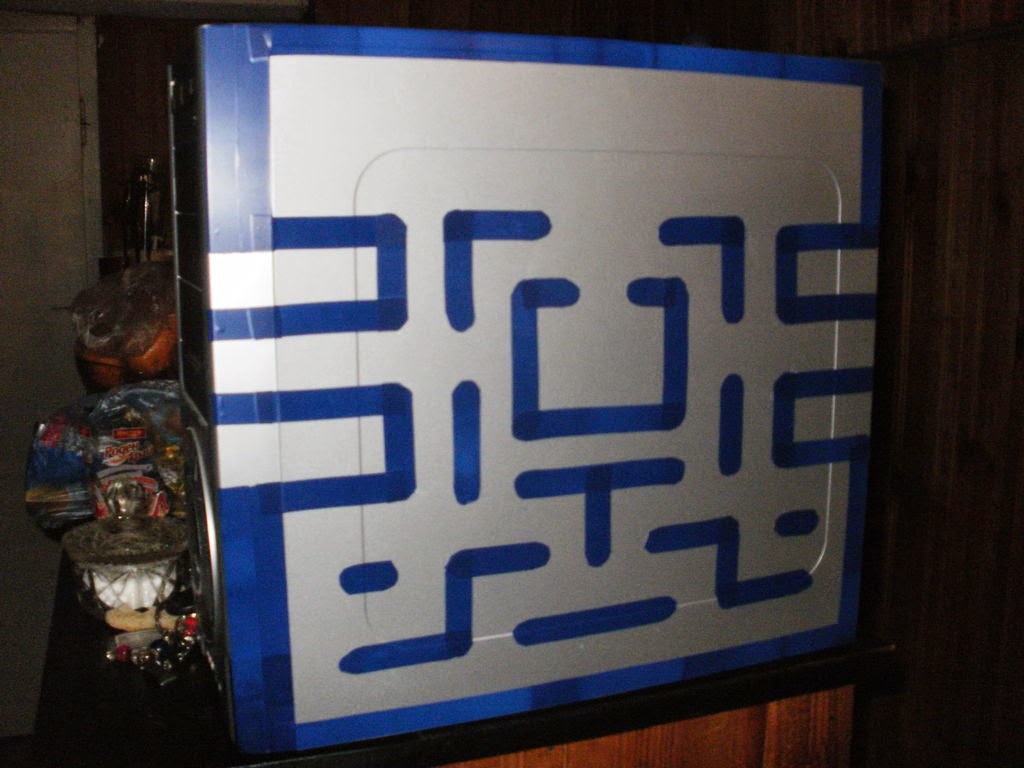 Casing PC Pac Man dengan Selotip - Ide Plus