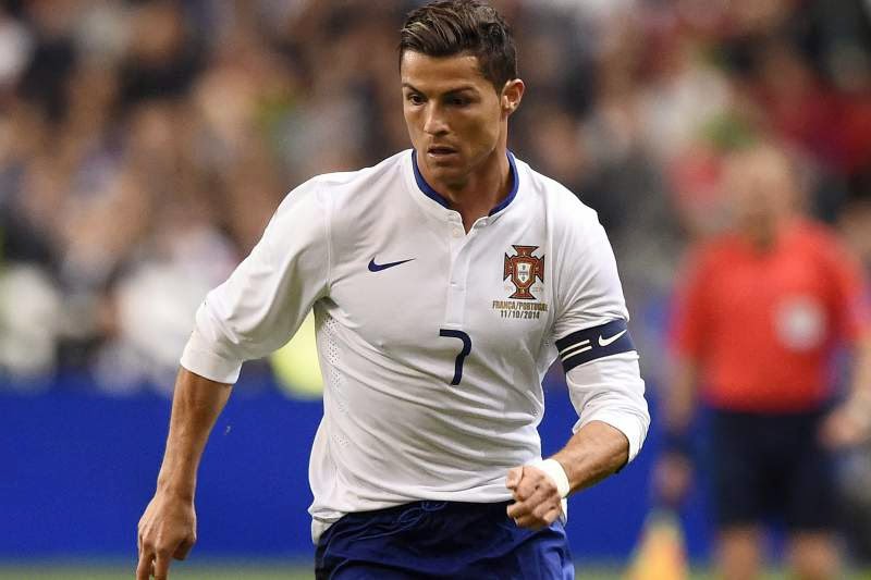 JJ: CR7 eleito o melhor do ano com 74% - The Guardian