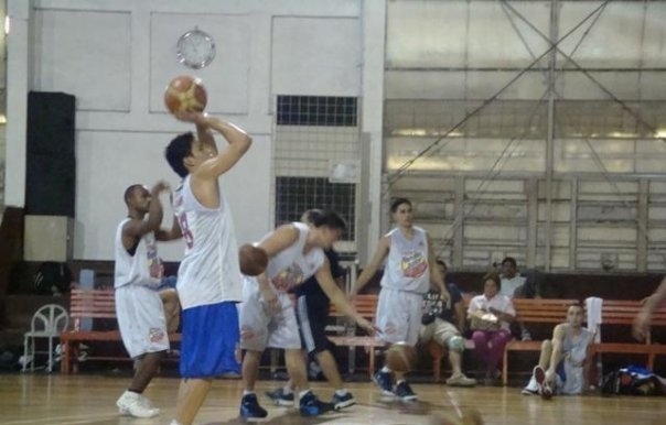 PBA Fanatic: Peter June Simon at his Practice Game