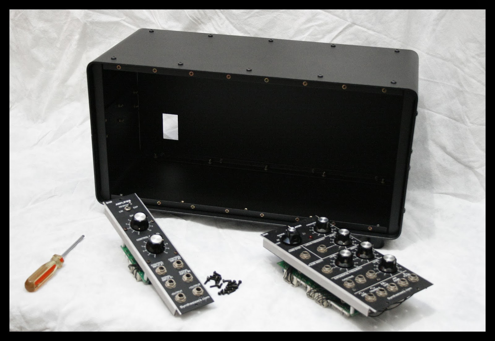 MATRIXSYNTH: Dotcom/Moog/MU Modular Case by Hernan Baldi