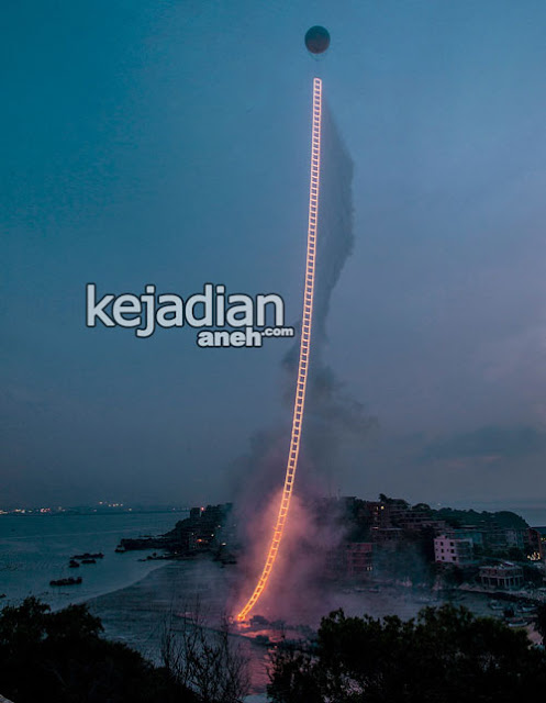 SHUBAHANALLAH...!!! Kisah Fenomena Tangga Menuju Surga