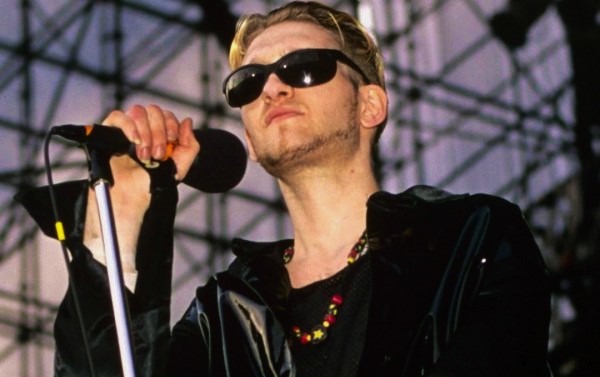 0219 - Another Brick In The Wall - Class Of '99 [1999]