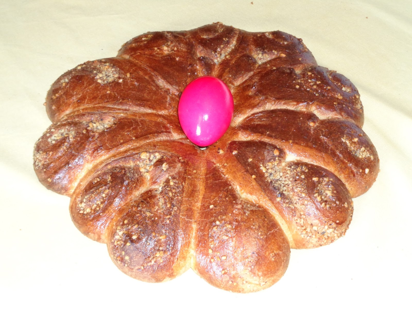 Authentic Greek Recipes: Greek Easter Cake (Tsoureki)