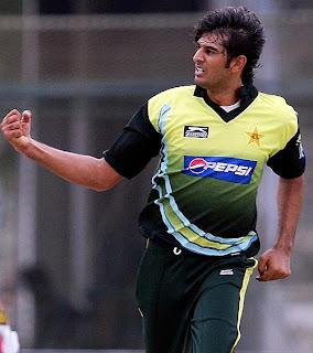 Abdur Rauf Pakistani Cricketer Pictures Photos Images And Biography