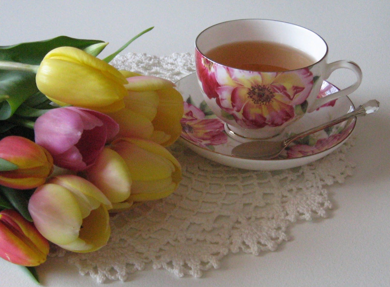 Rose Chintz Cottage: Tea Time Tuesday