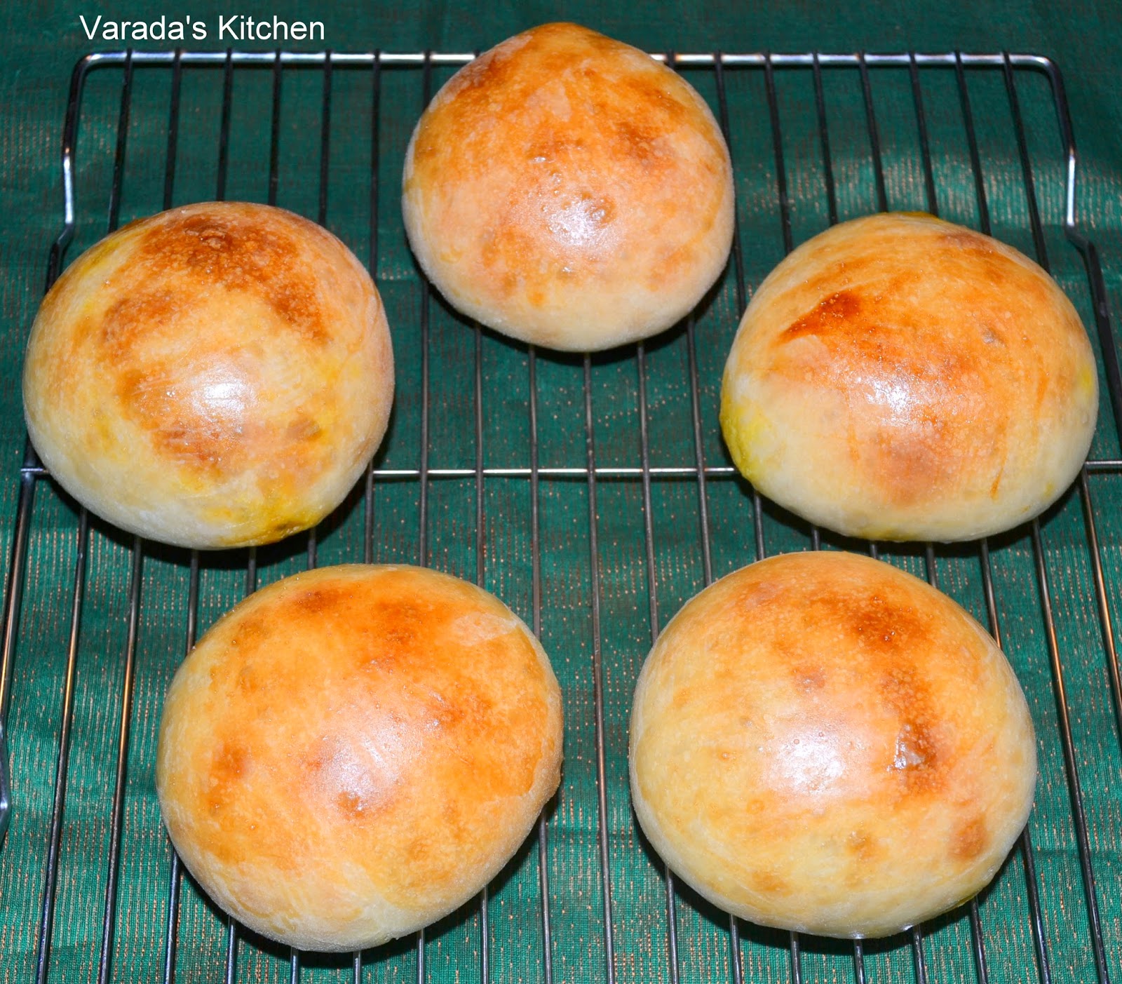 Stuffed Sourdough Bun