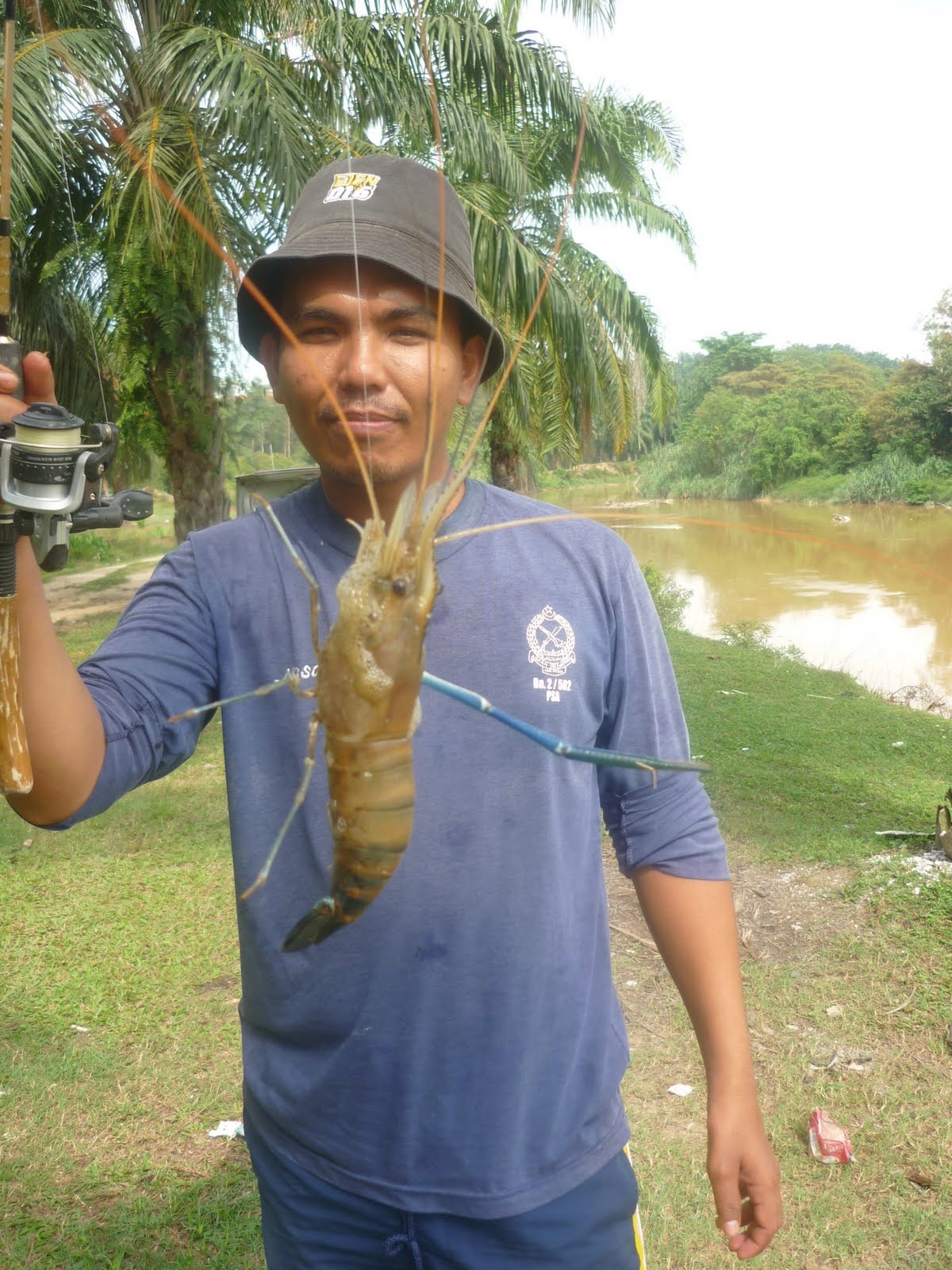 UDANG GALAH: MENJENGGO DI BATANG BERJUNTAI 7 OGOS 2011