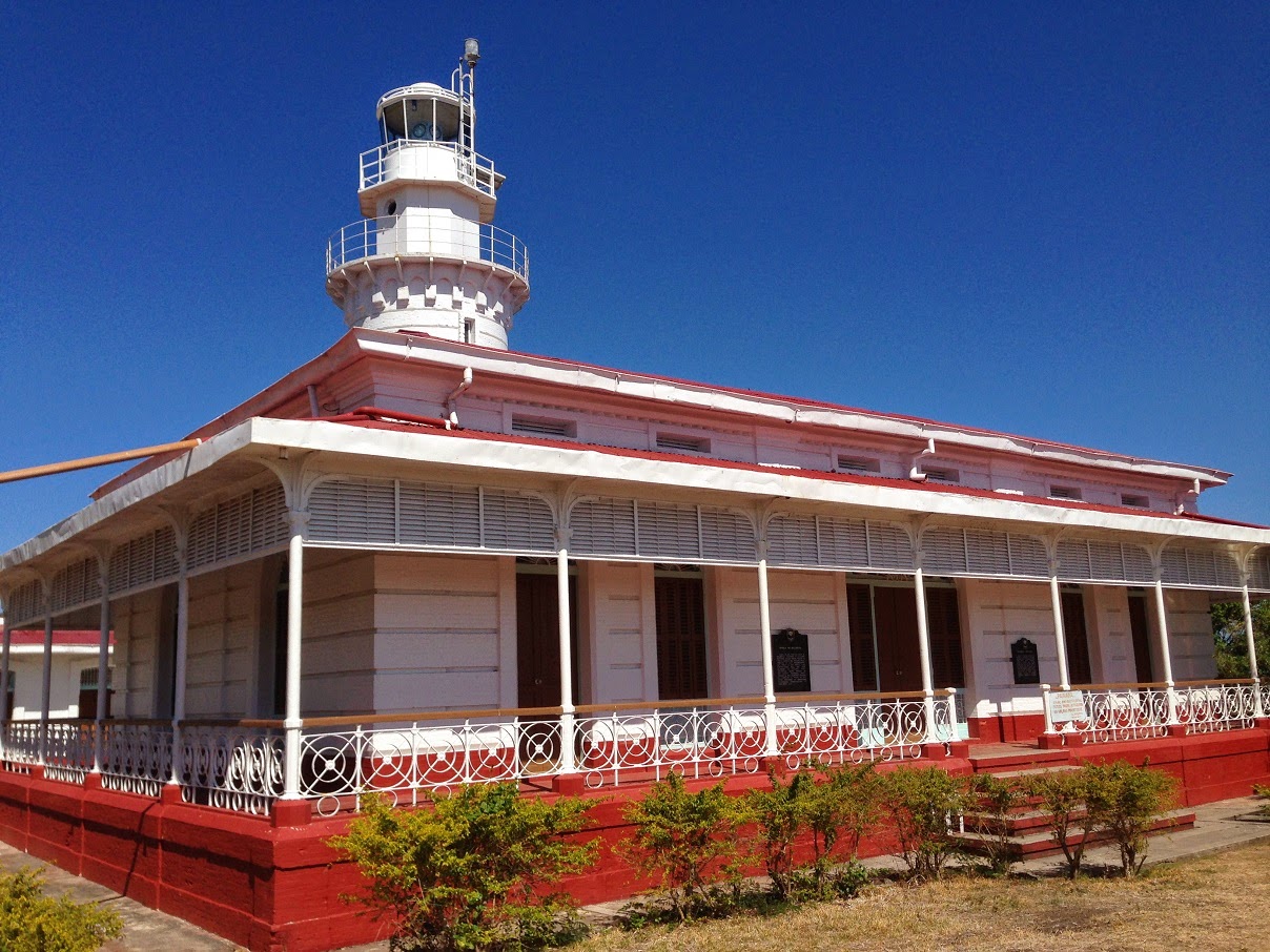 LakbayLoyd: LakbayLoyd Lighthouse Series 05 : FARO DE PUNTA DE ...