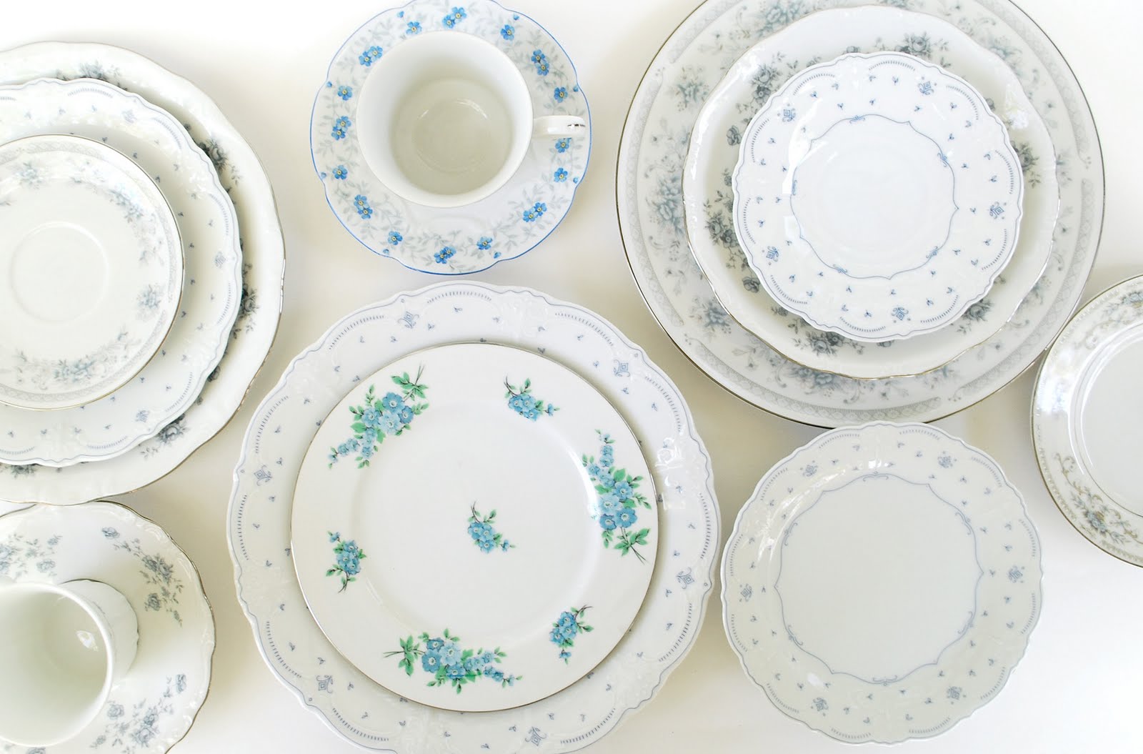 Antiquaria: Savannah Fine China Collection