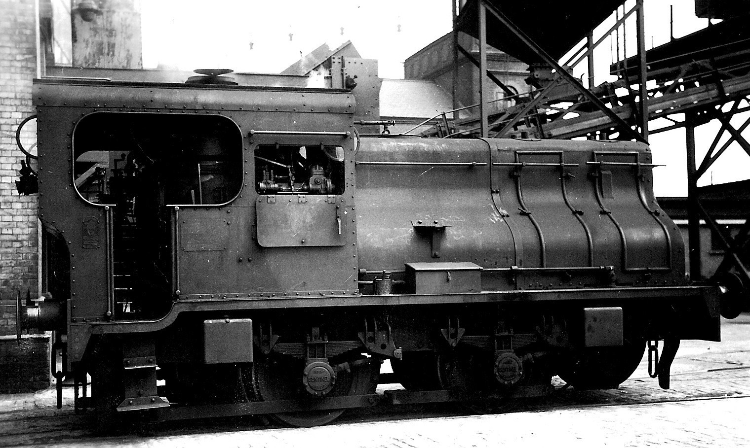 Sentinel Steam Loco 7109: Recreating an old Photo