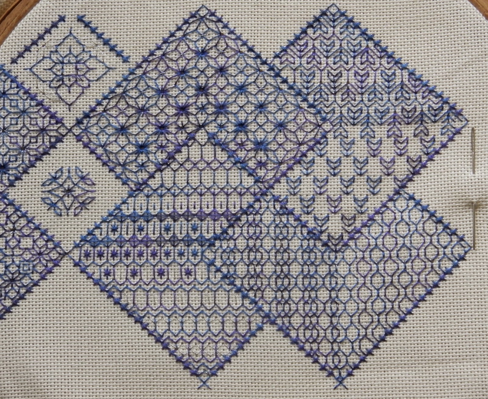 Brodeuse Bressane: Save the Stitches - Blackwork sampler - 2