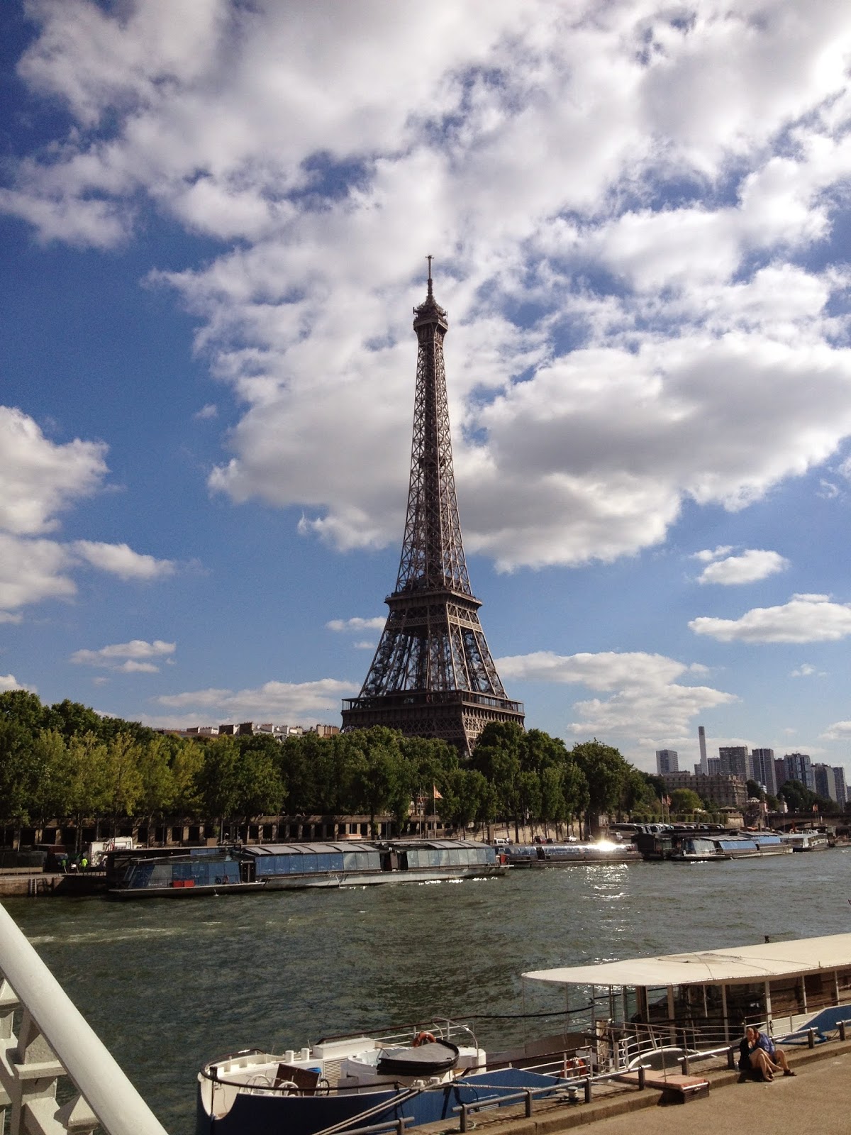 Texans Take Paris: Travel Tips from your Homegirl: An American Mime in ...