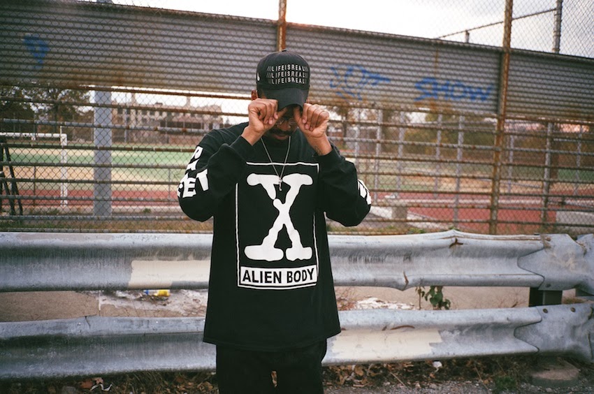 Coastflow: Burn the Image: A Review of Cities Aviv's "Come to Life"