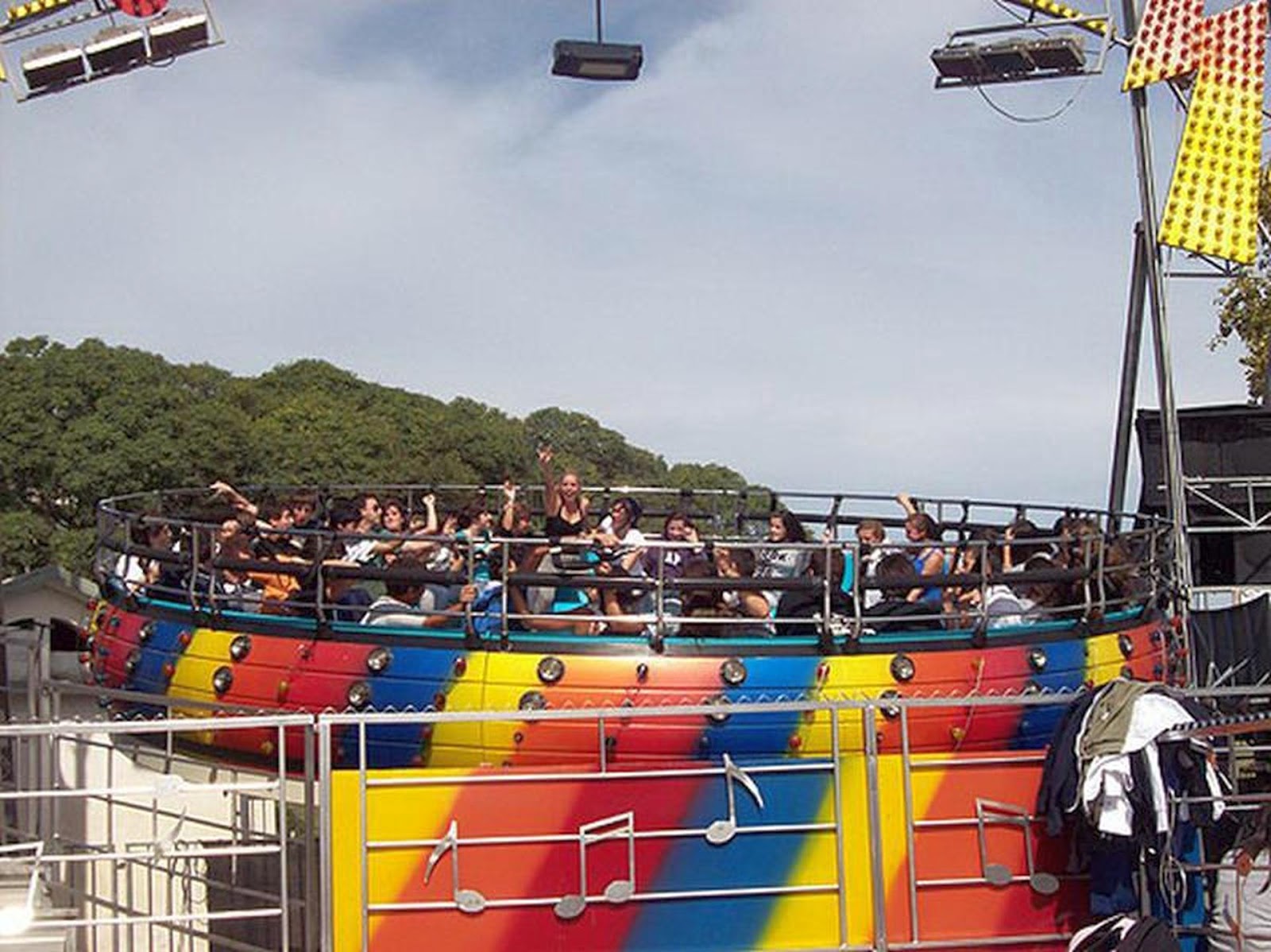 NIGHTWALKER: JUEGOS PARQUE RODO AYER Y HOY