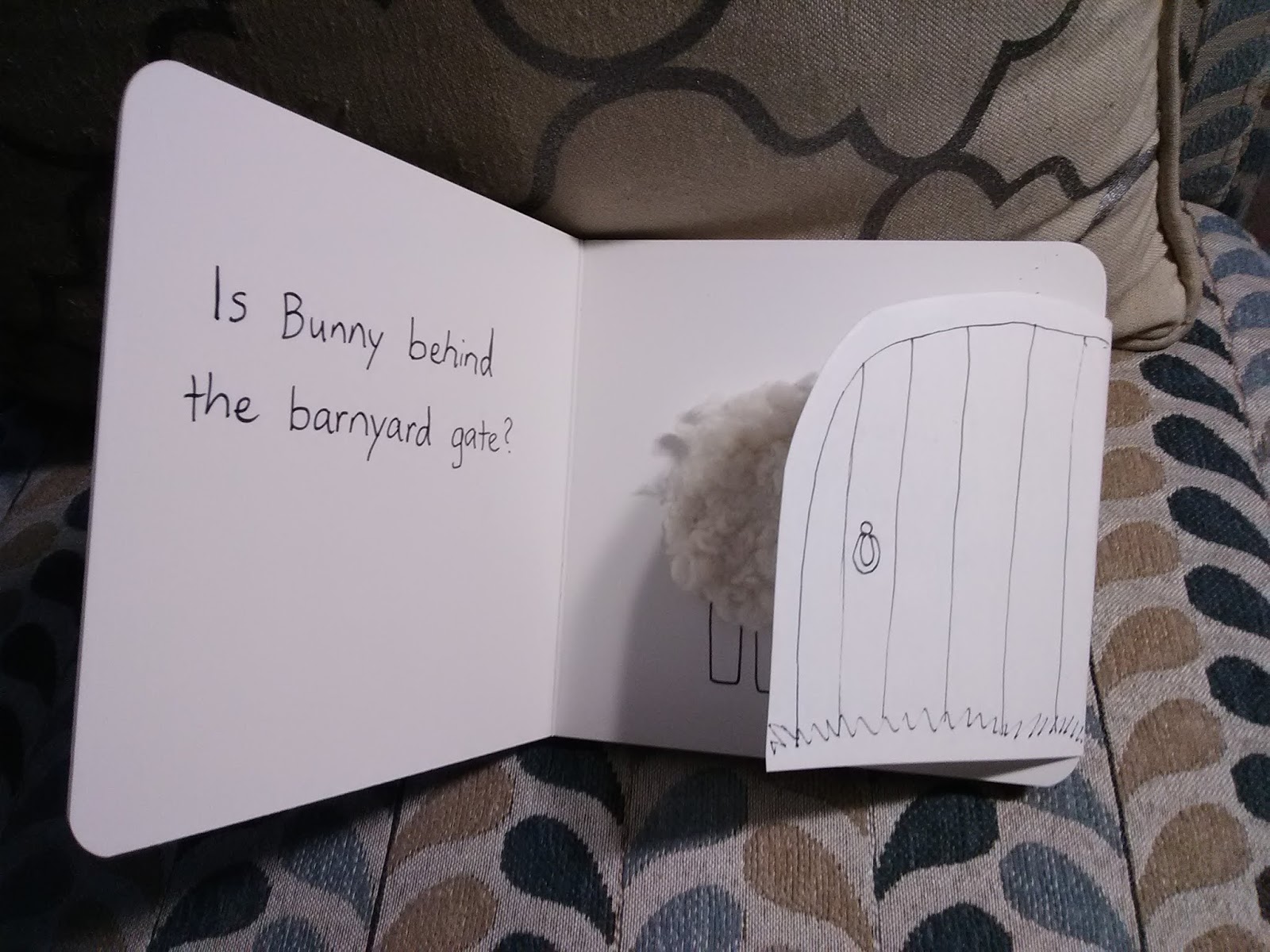 Young Readers and Writers At Home in the Library: Kids Can Make Board ...