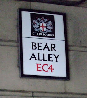 Bear Alley: Comic Cuts - 15 August 2016