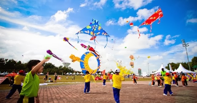 Malaysia Truly Asia | Tourism Travel Information Guide: Festival Layang ...