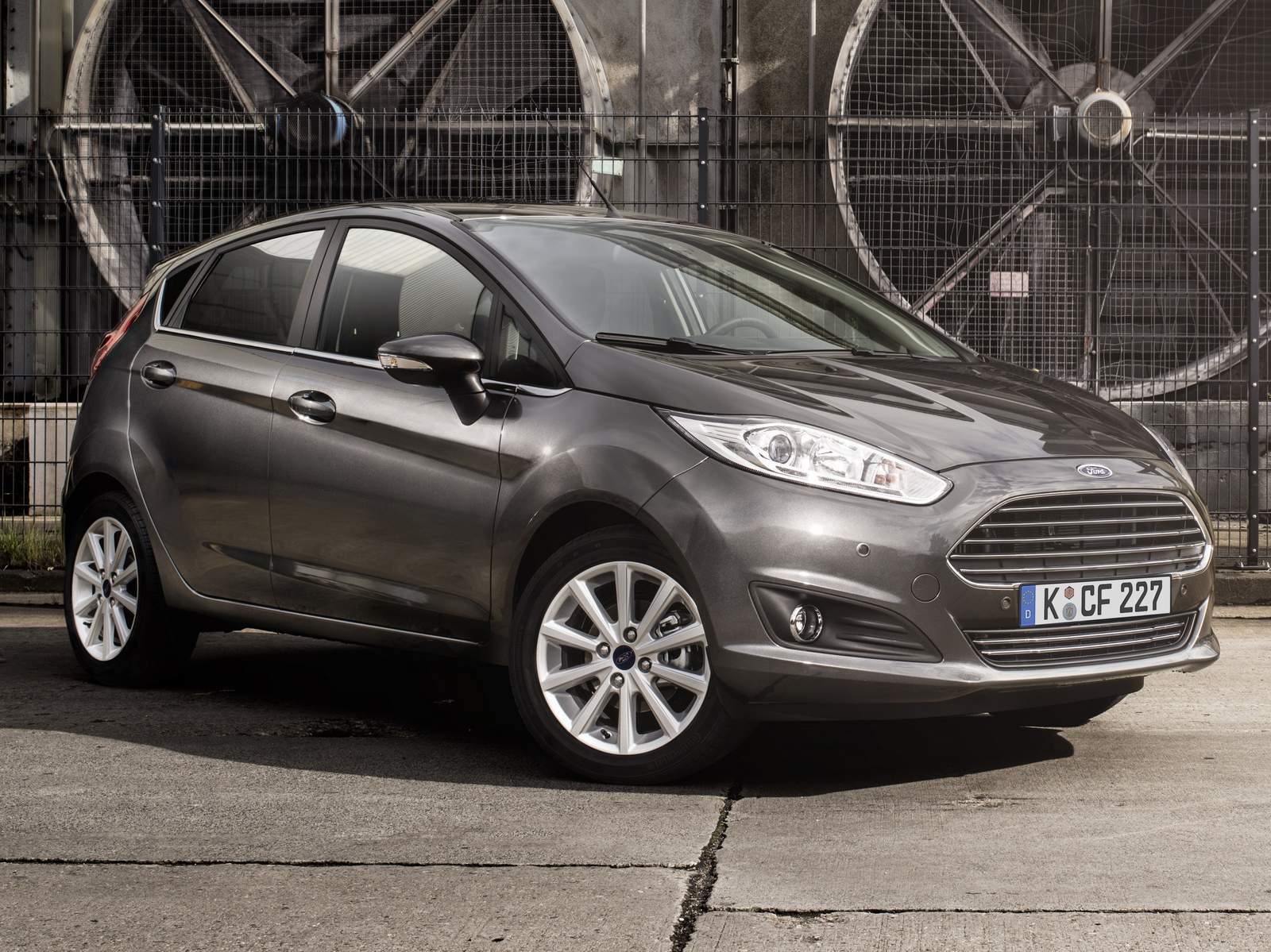 Ford New Fiesta ganha novas cores e melhorias na Europa