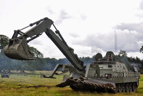 Veículos Militares do Mundo: Alvis Trojan AVRE (20)