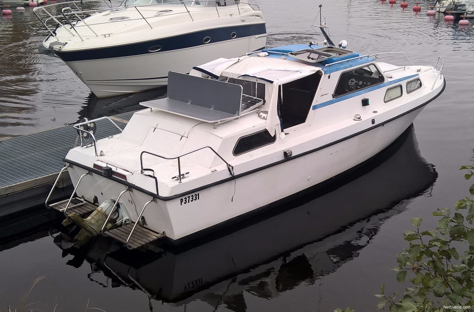 Finmar Family 800 kokemuksia: Uuden veneen etsintä ja löytyminen