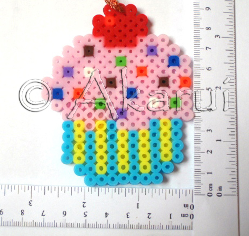 AYC0008 - Strawberry Cupcake Pyssla | Akarui