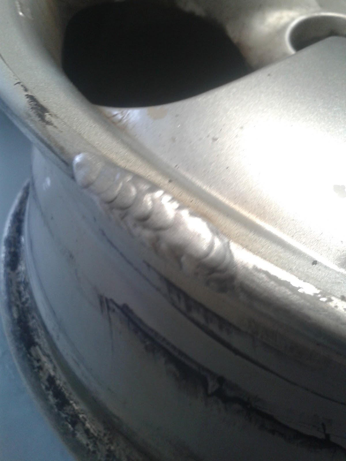 DBT Engineering: Alloy Wheel repairs