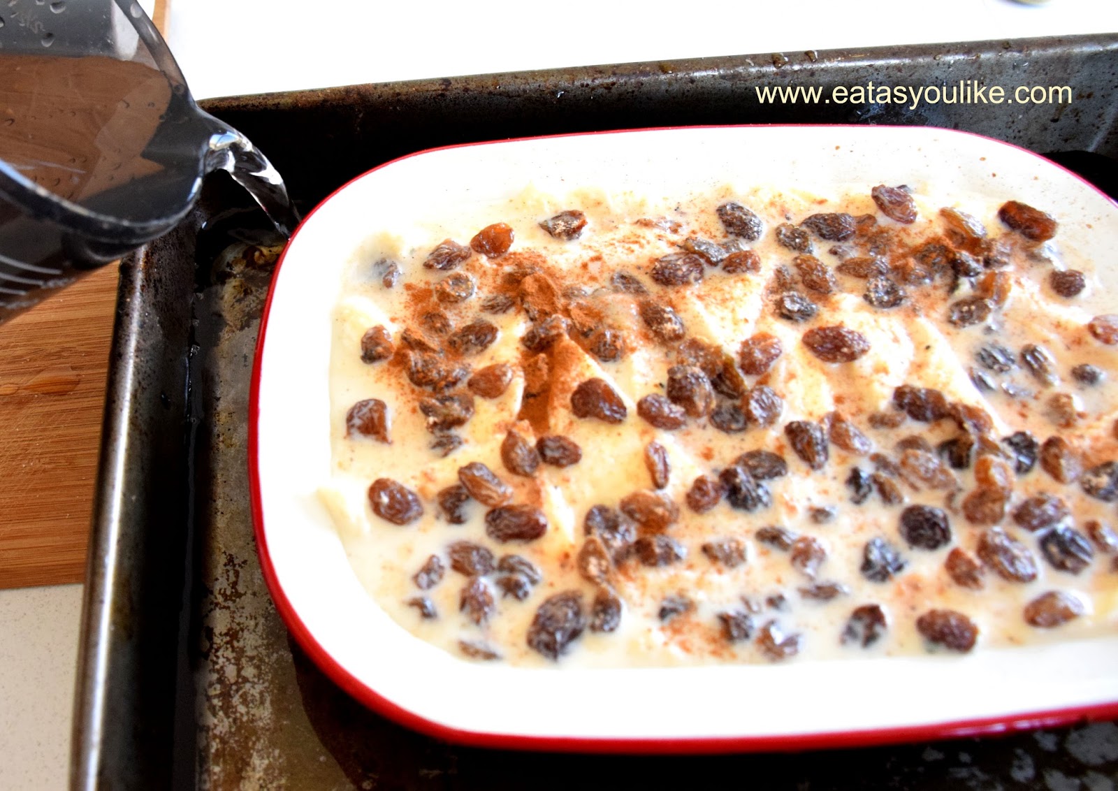 Eat as you Like: TRADITIONAL BREAD AND BUTTER PUDDING