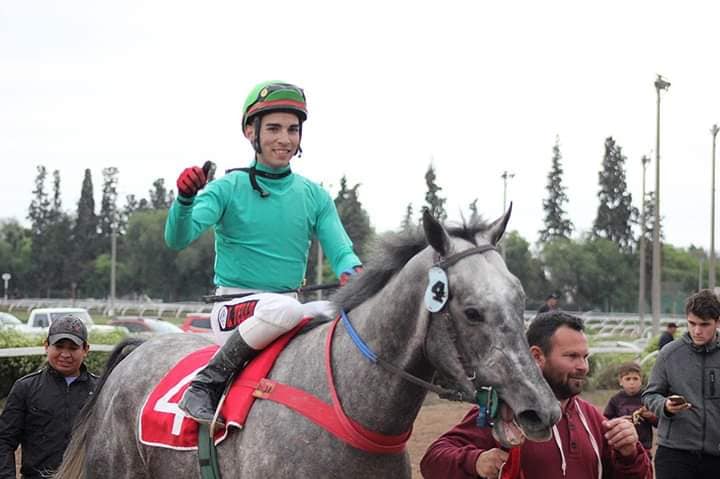 PASION TURFISTICA: Leonardo Tello habilitado para comenzar a correr en ...