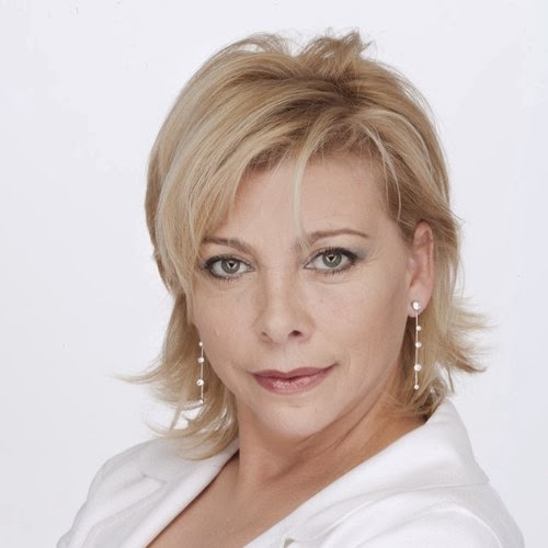 La ficha rosa del trivial: Entrevista a la actriz Kiti Manver