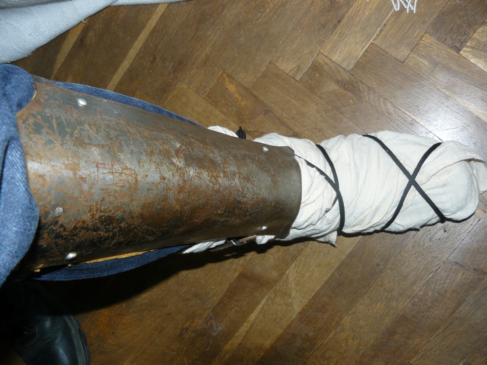 Buskador's LARP: Basic larp costume - feet wraps