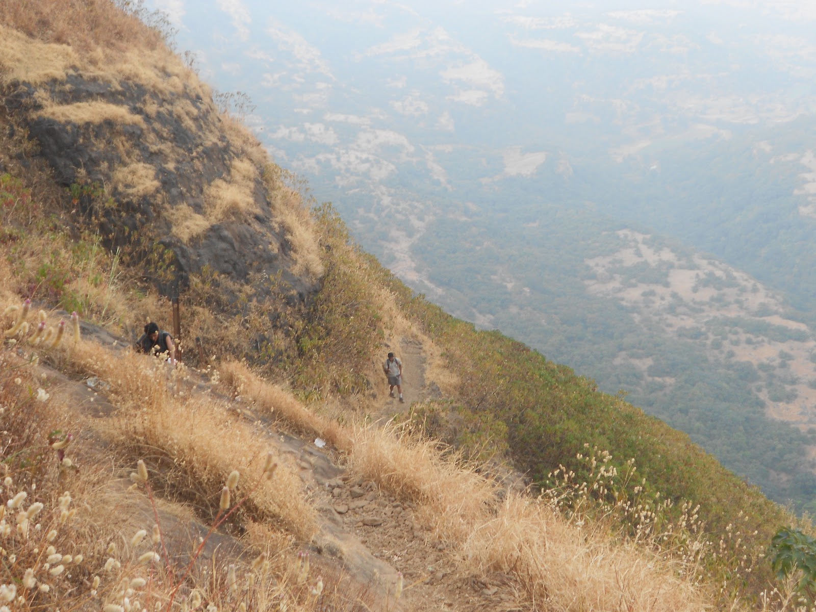 The Wanderlust: Trek to Harishchandra Fort